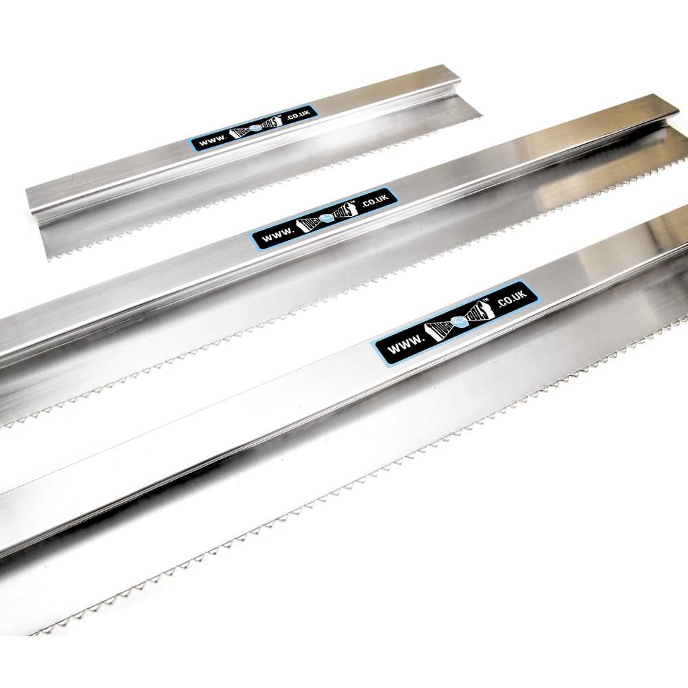 Serrated Edge Darby | High-Quality Plastering and Rendering Tool